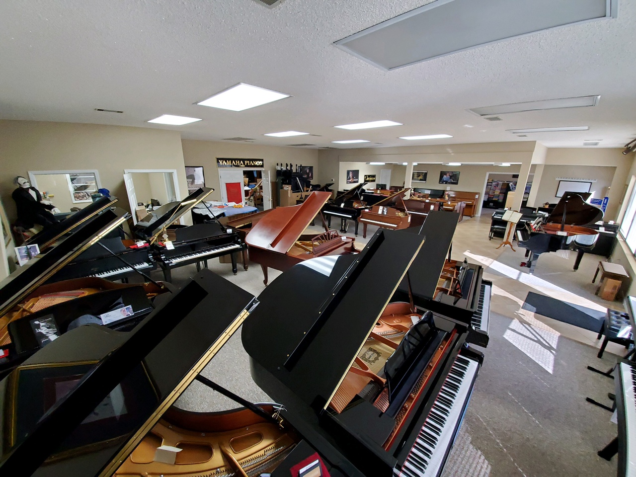 Jamestown Piano Shop – Sales – Service